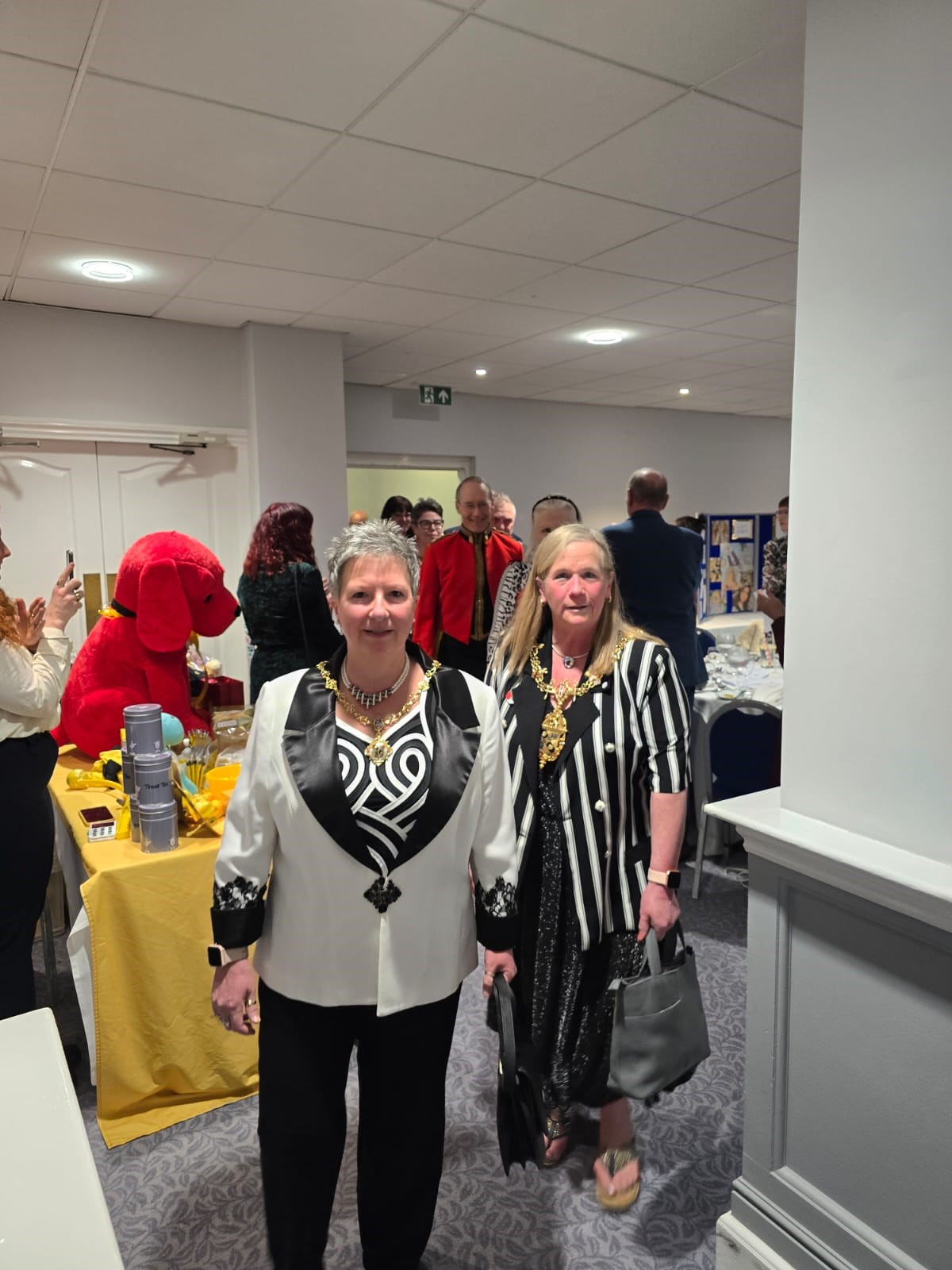 LWA | lwa.org.uk | Domestic abuse and sexual violence charity : LWA